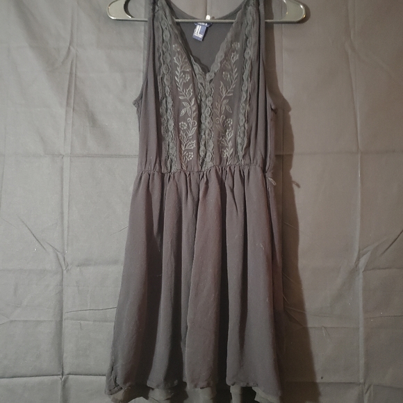 Forever 21 | Dresses | Forever 2 Sheer Lace Front Dress | Poshmark